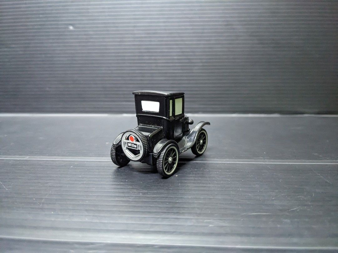 Disney Pixar Movie Cars Lizzie Springs Model T Black 1:55 Die Cast ...