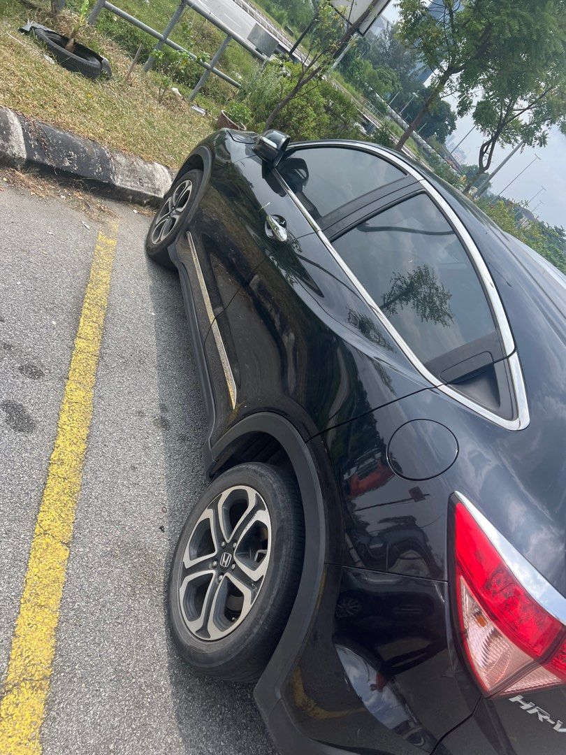 Honda Hrv 2016 V spec Full, Cars, Cars for Sale on Carousell