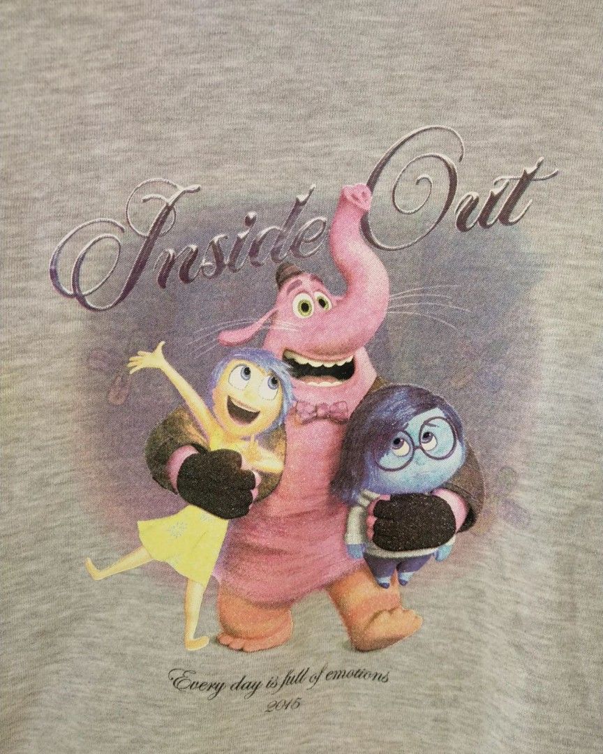 Inside Out x SPAO Big Print Official Animation Cartoon Crewneck Sweater ...
