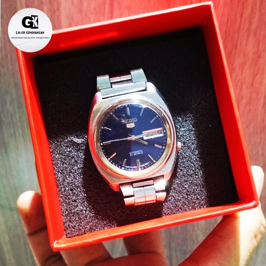 Jam tangan 5 authomatic, Fesyen Pria, Jam Tangan di Carousell