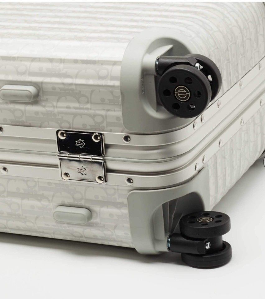 Koper Rimowa X Dior Size Kabin 20 Inch, Barang Mewah, Tas & Dompet di ...