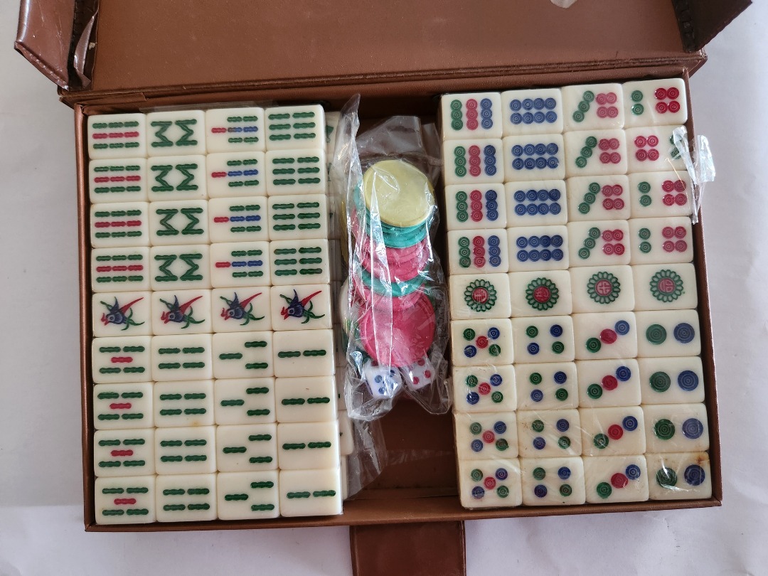 Mini Mahjong Set, Hobbies & Toys, Toys & Games on Carousell