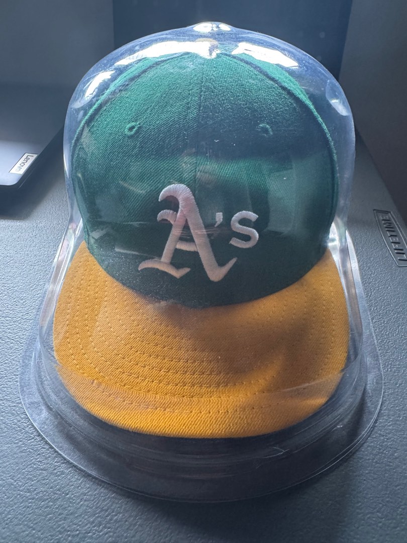 New era Pro Model fitted, Men's Fashion, Watches & Accessories, Caps ...
