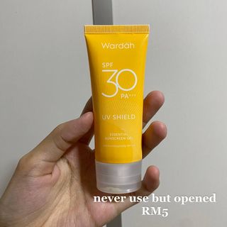 Wardah sunscreen SPF50, Beauty & Personal Care, Face, Face Care on ...