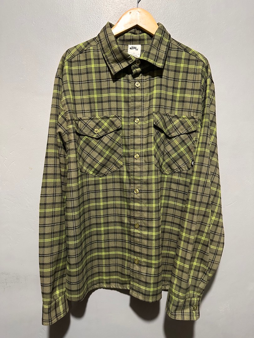 Nike SB Flannel Shirt, Men's Fashion, Tops & Sets, Formal Shirts on ...