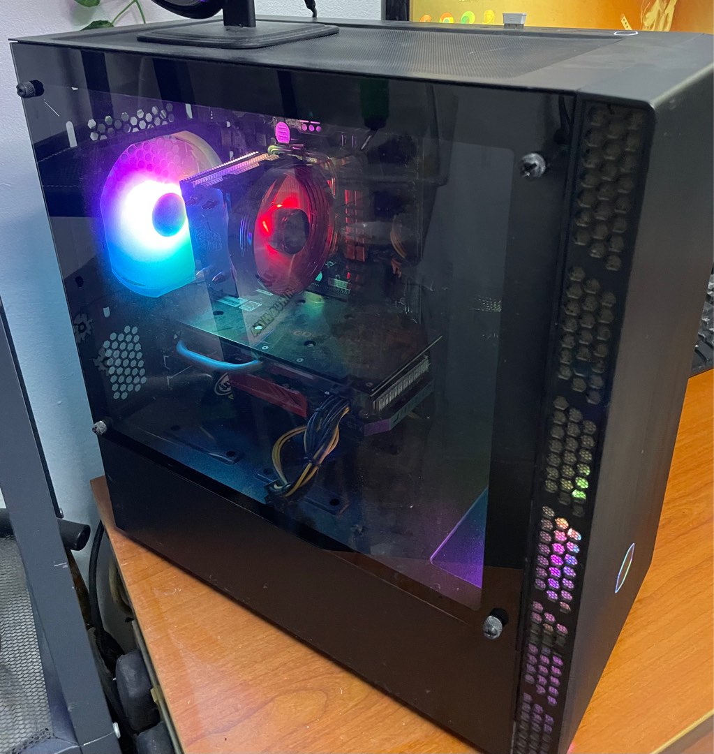 PC AMD RYZEN 5 with free 2 monitor, monitor stand & keybord, Computers ...