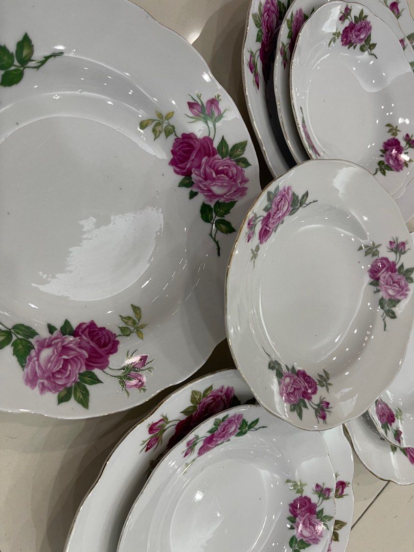 PINGGAN TWIN ROSE, Hobbies & Toys, Collectibles & Memorabilia, Vintage ...