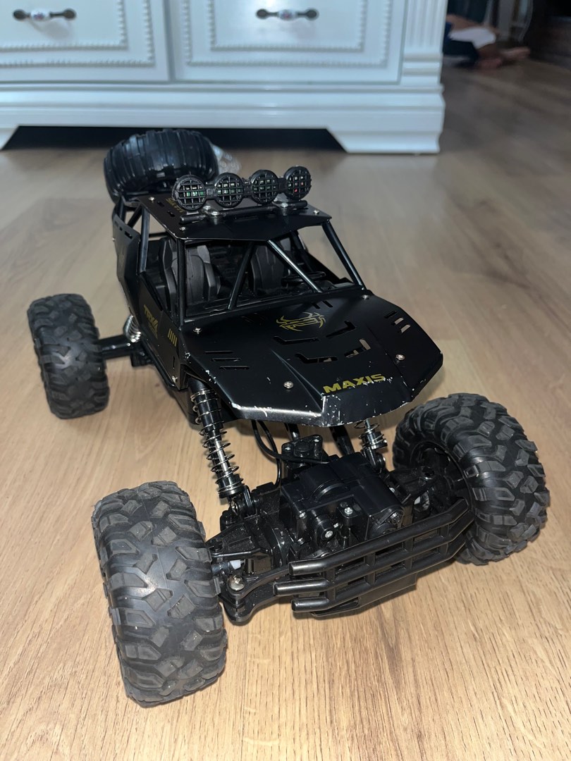 Remote Control Rock Crawler Size 12:1 Scale (big), Hobbies & Toys, Toys ...