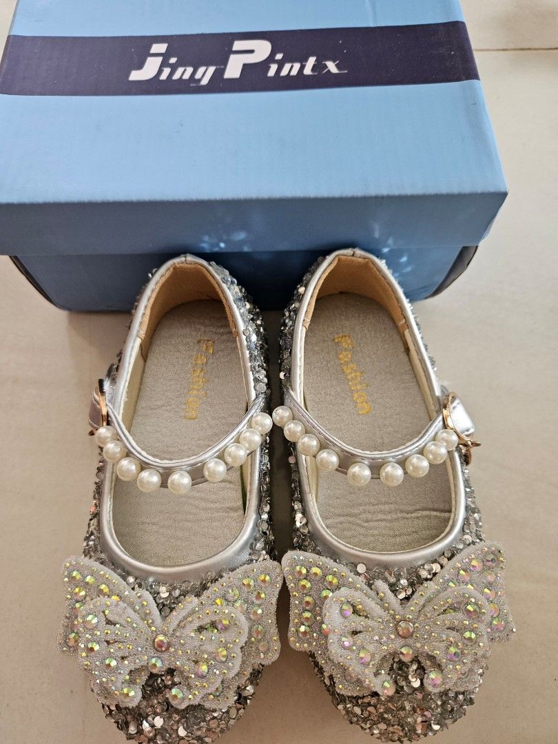 Sepatu princess anak, Bayi & Anak, Baju Anak Perempuan, 4 hingga 7 ...