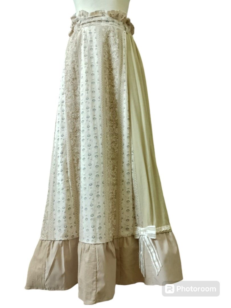 Skrit Hybrid Vintage, Women's Fashion, Bottoms, Skirts on Carousell