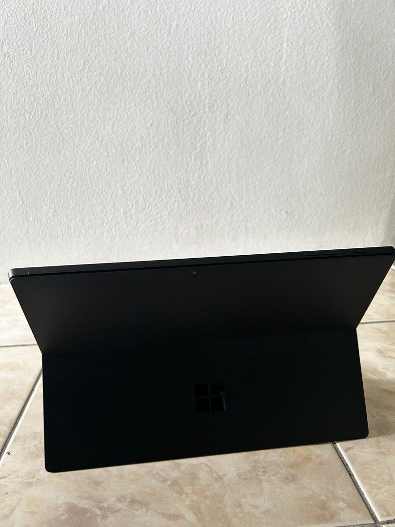 Surface pro 7 ( Black Edition ) 8/256 display set, Computers & Tech ...