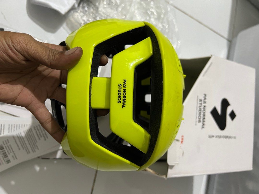 Sweet Protection Falconer Aero x Pas Normal Studios Helmet, Olah Raga ...