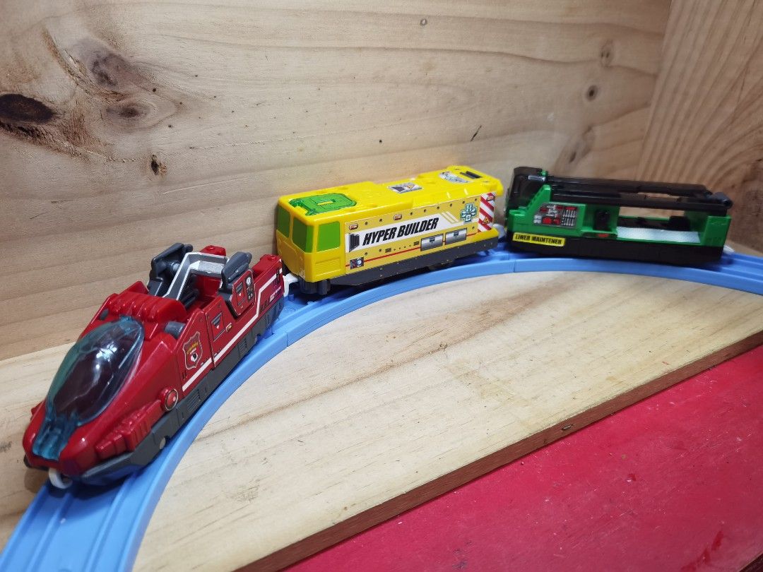 Takara Tomy Plarail Hyper Guardian Shield Liner Set 03, Hobbies & Toys ...