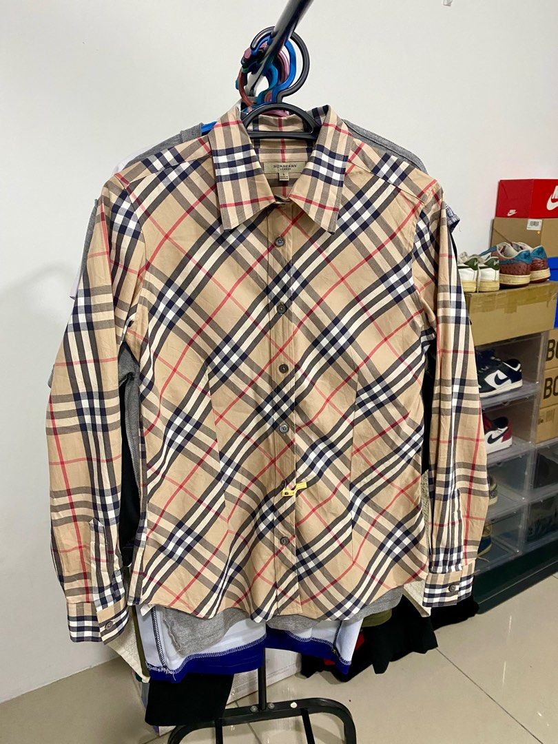 Vintage Burberry iconic Nova Check, Women's Fashion, Activewear on ...