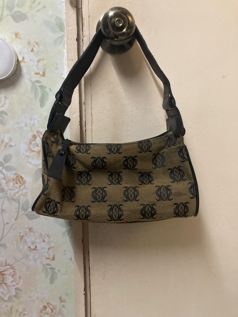 Vintage Hardy Amies London shoulder bag handbag, Luxury, Bags & Wallets ...