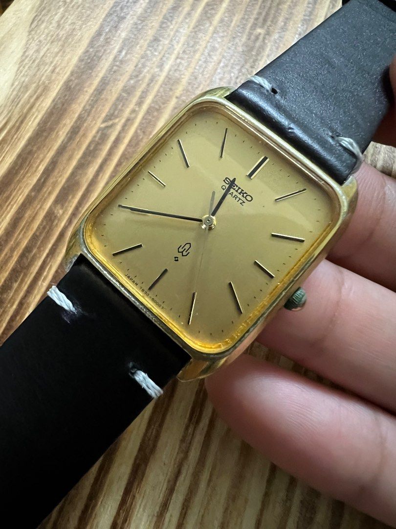 Vintage SEIKO tank quartz, Men's Fashion, Watches & Accessories, Watches on Carousell