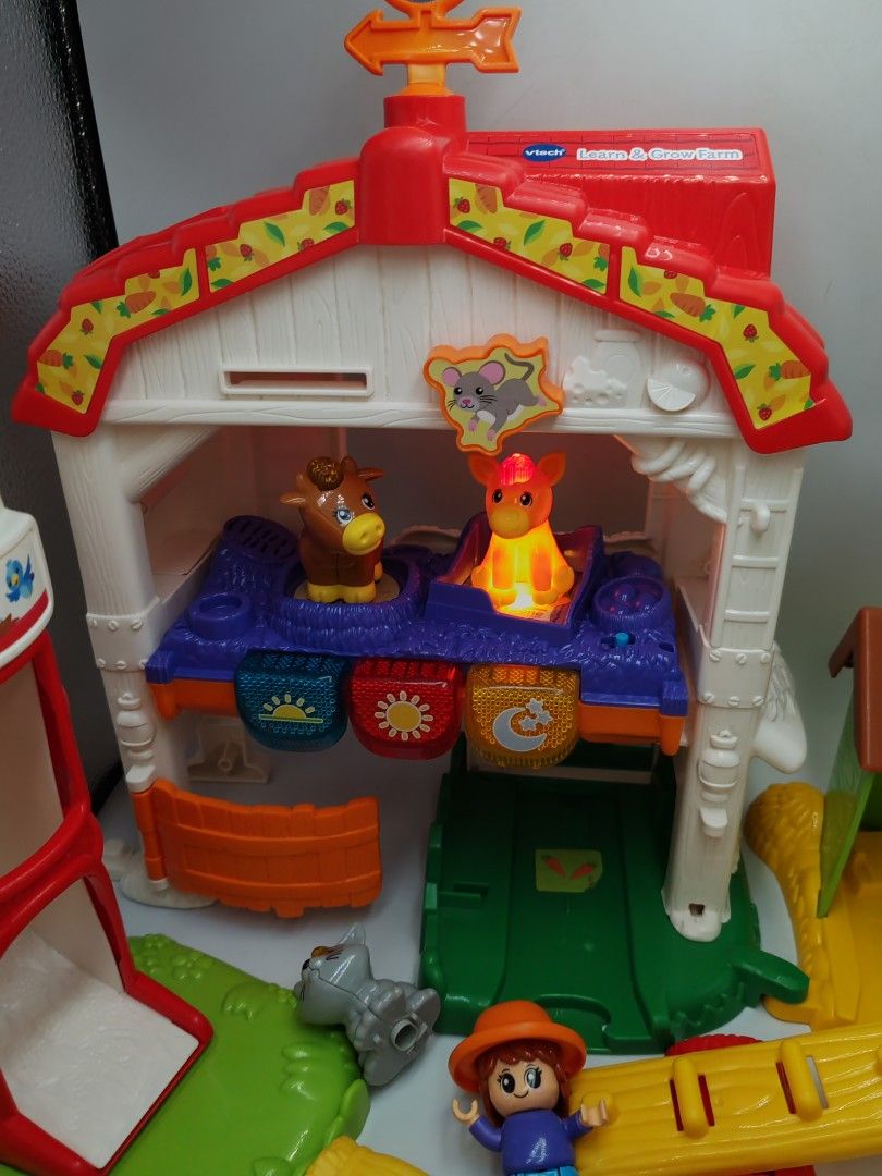 Vtech Learn & Grow Farm, Hobbies & Toys, Toys & Games on Carousell