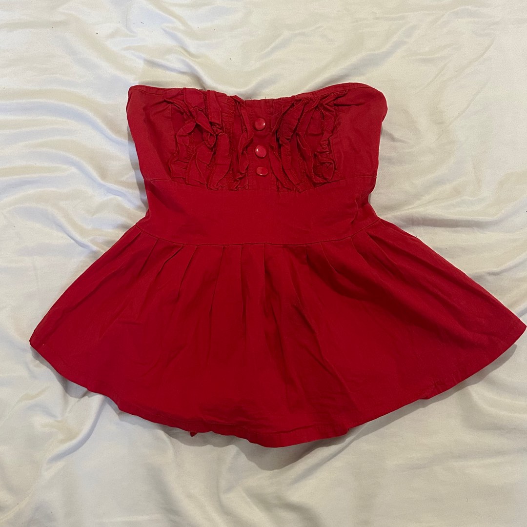 y2k red smocked self tie up tube top, Women's Fashion, Tops, Sleeveless ...