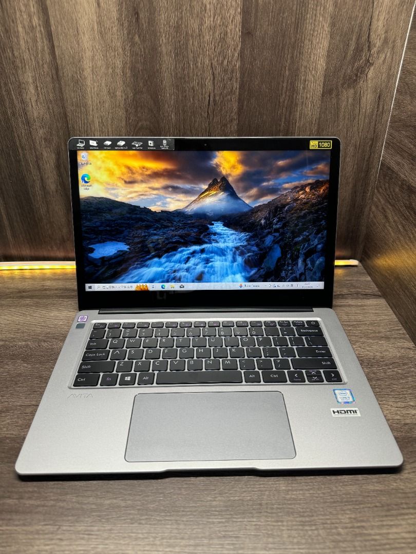 AVITA 型號：NS14A2 文書筆電/i5-8250U 8th/8GB DDR4 Ram/256GB SSD/14吋 1920*1080p ...