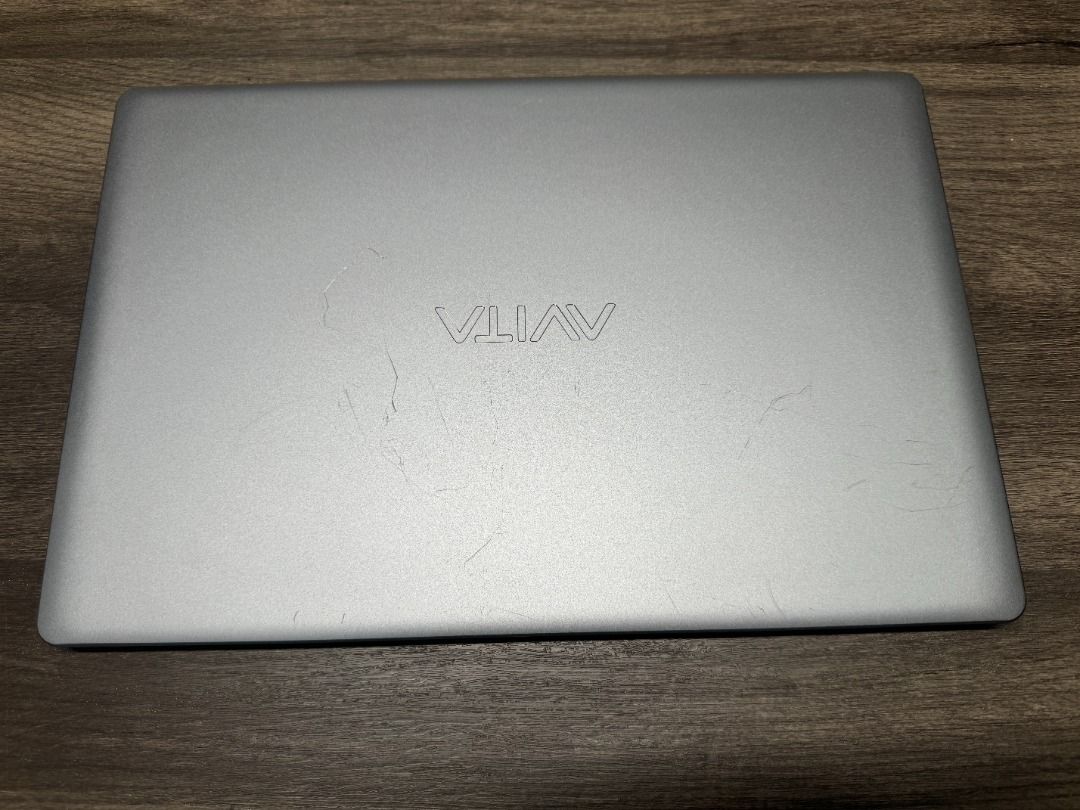 AVITA 型號：NS14A2 文書筆電/i5-8250U 8th/8GB DDR4 Ram/256GB SSD/14吋 1920*1080p ...