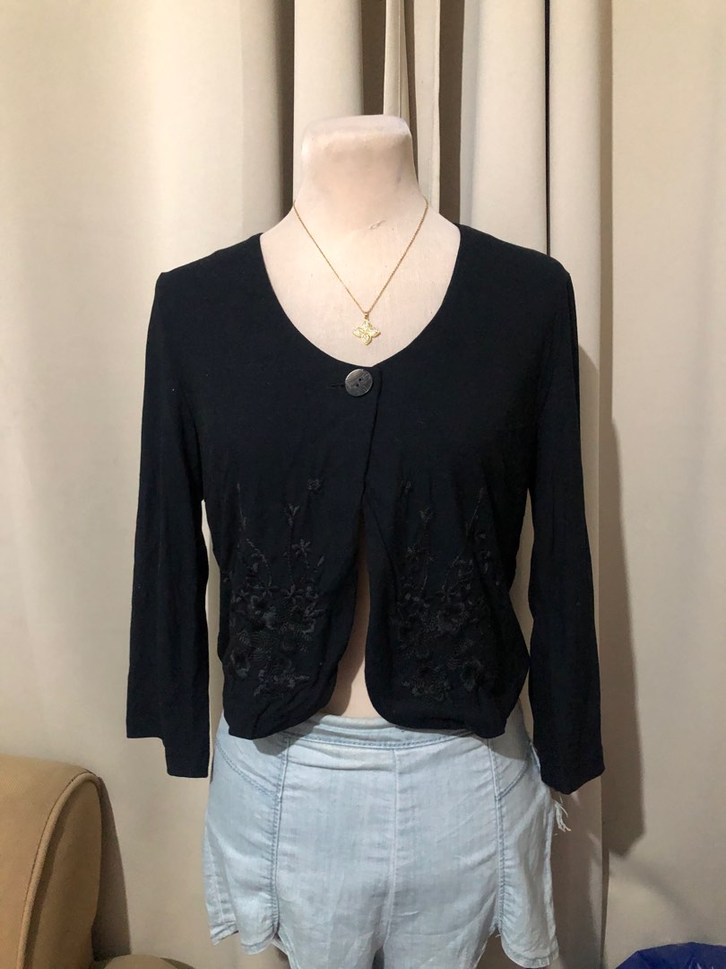 crop blazer/topper, Women's Fashion, Tops, Others Tops on Carousell
