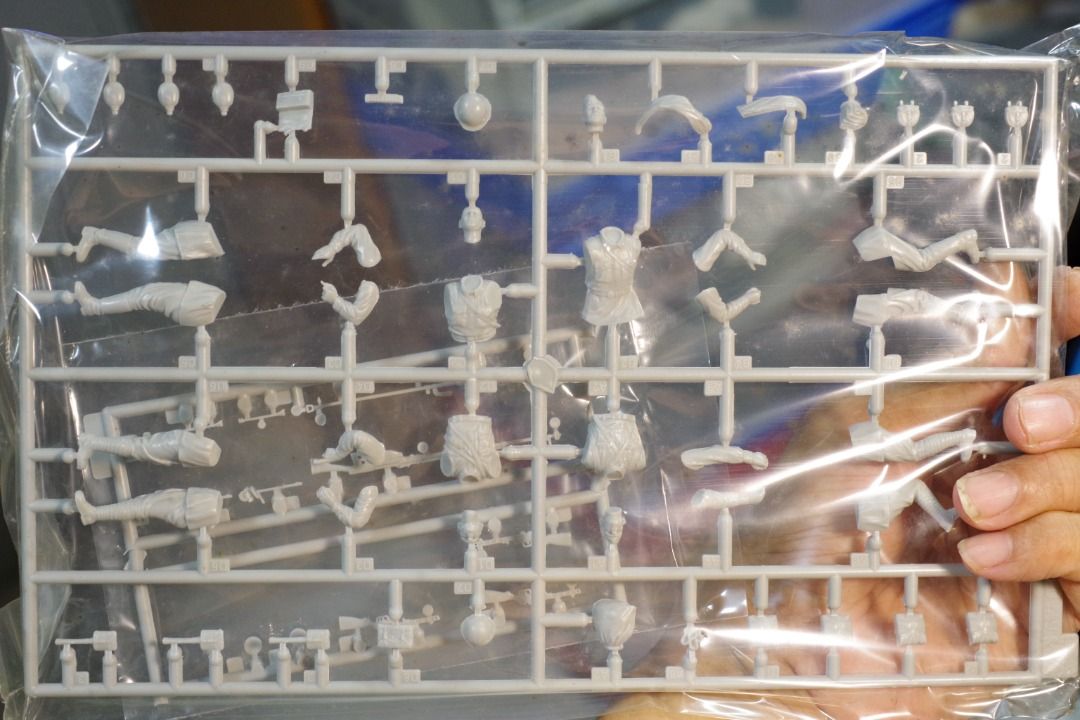 倉底貨-factory seal-Dragon Models-威龍-6049-Soviet Anti-Tank Team 1942-43 ...