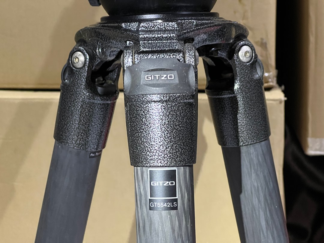 Gitzo GT5542LS Systematic 6X Carbon Fiber Tripod Legs - Supports 88lbs (40kg), Photography ...