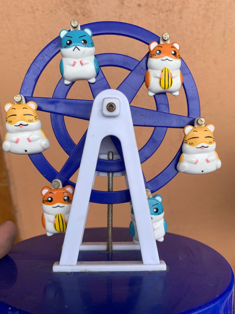 Hamster Club Ferris wheel music box, Hobbies & Toys, Toys & Games on ...
