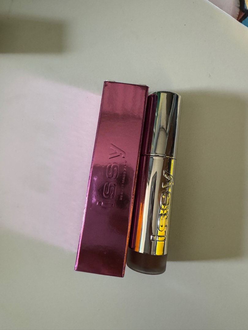 Issy Gelee Lip Tint, Beauty & Personal Care, Face, Makeup on Carousell