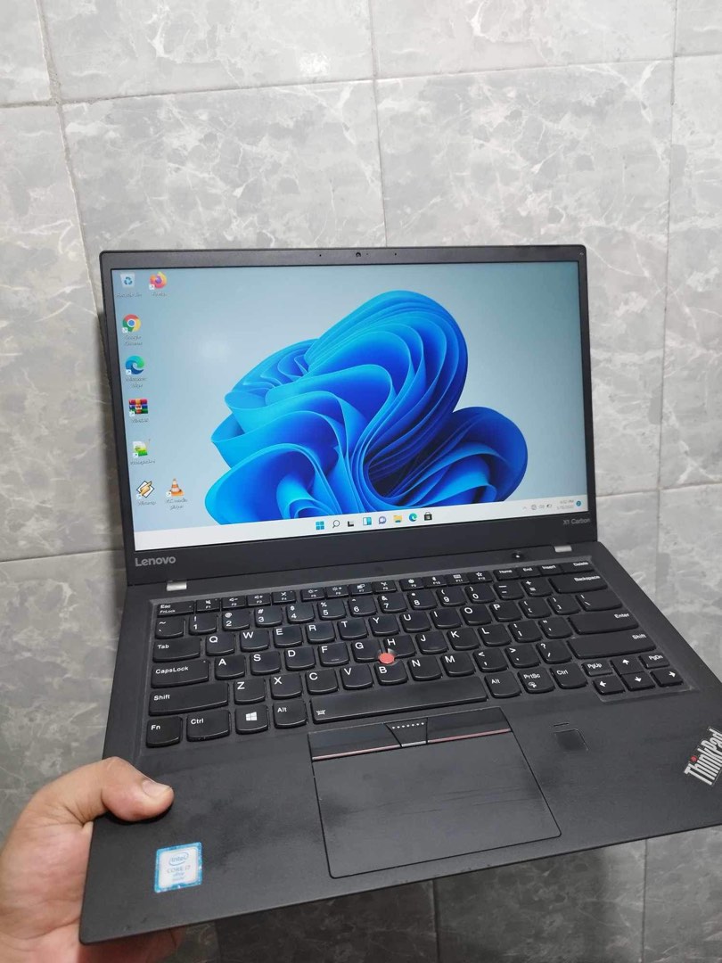 LENOVO THINKPAD X1 CARBON i7 6TH GEN 8GB DDR4 128 M.2 SSD WITH ADOPTOR ...