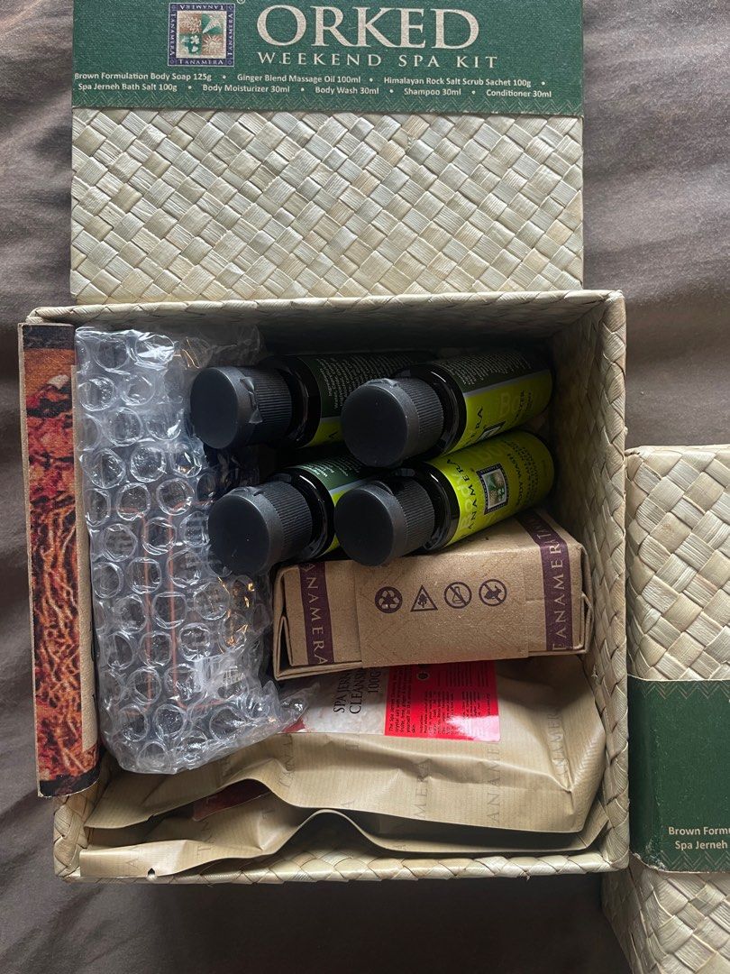 SUPER CHEAP Brand New 8 in 1 Massage spa kit gift set body care travel ...