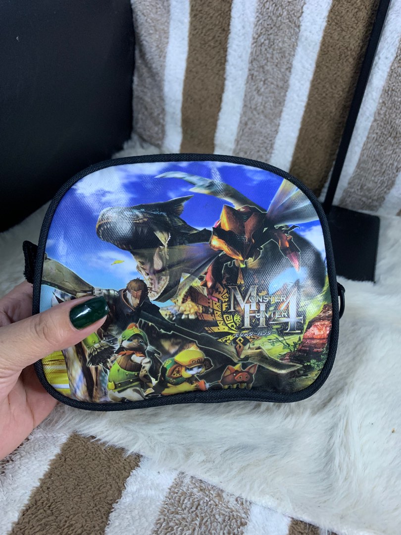 Monster hunter japan pouch, Women's Fashion, Bags & Wallets, Purses ...