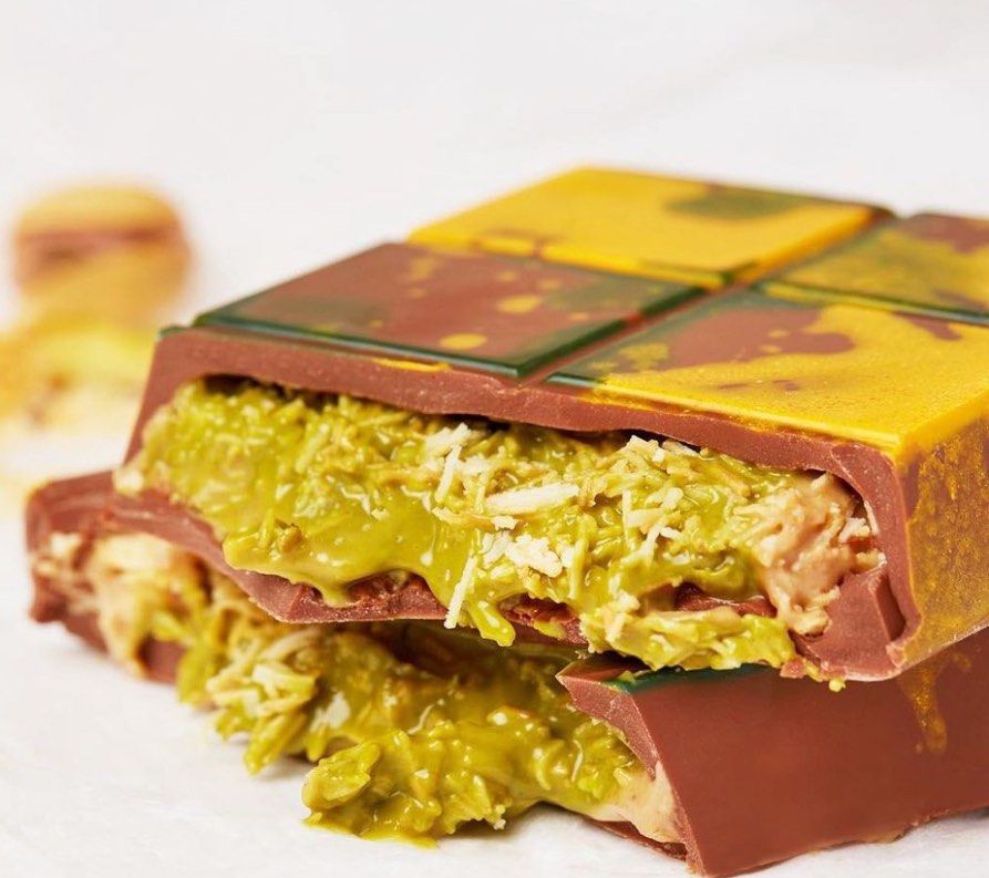 ORIGINAL DUBAI VIRAL FIX CHOCOLATE - BEST SELLING CRUNCHY KNAFEH FILLED ...