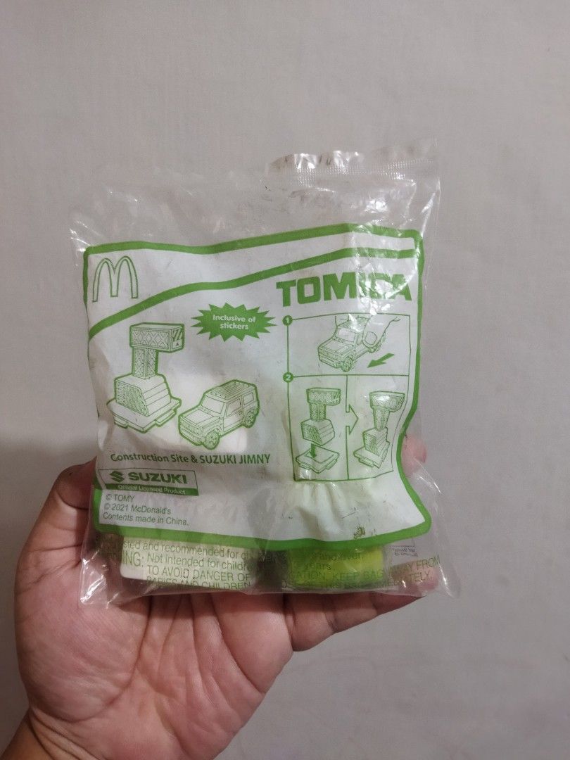 suzuki Jimny & construction set Tomica x Happy Meals McD, Toys & Collectibles, Mainan di Carousell