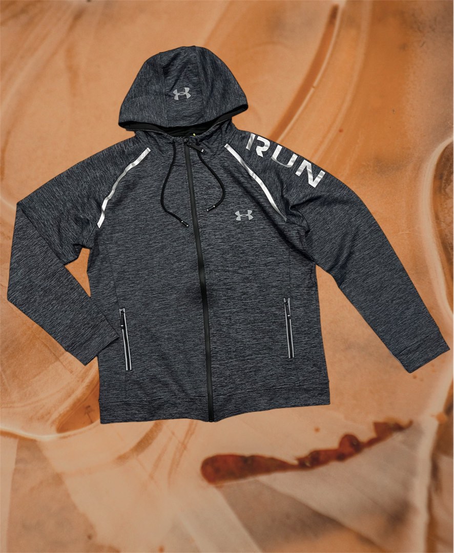 Under Armour running jacket, Men's Fashion, Activewear on Carousell