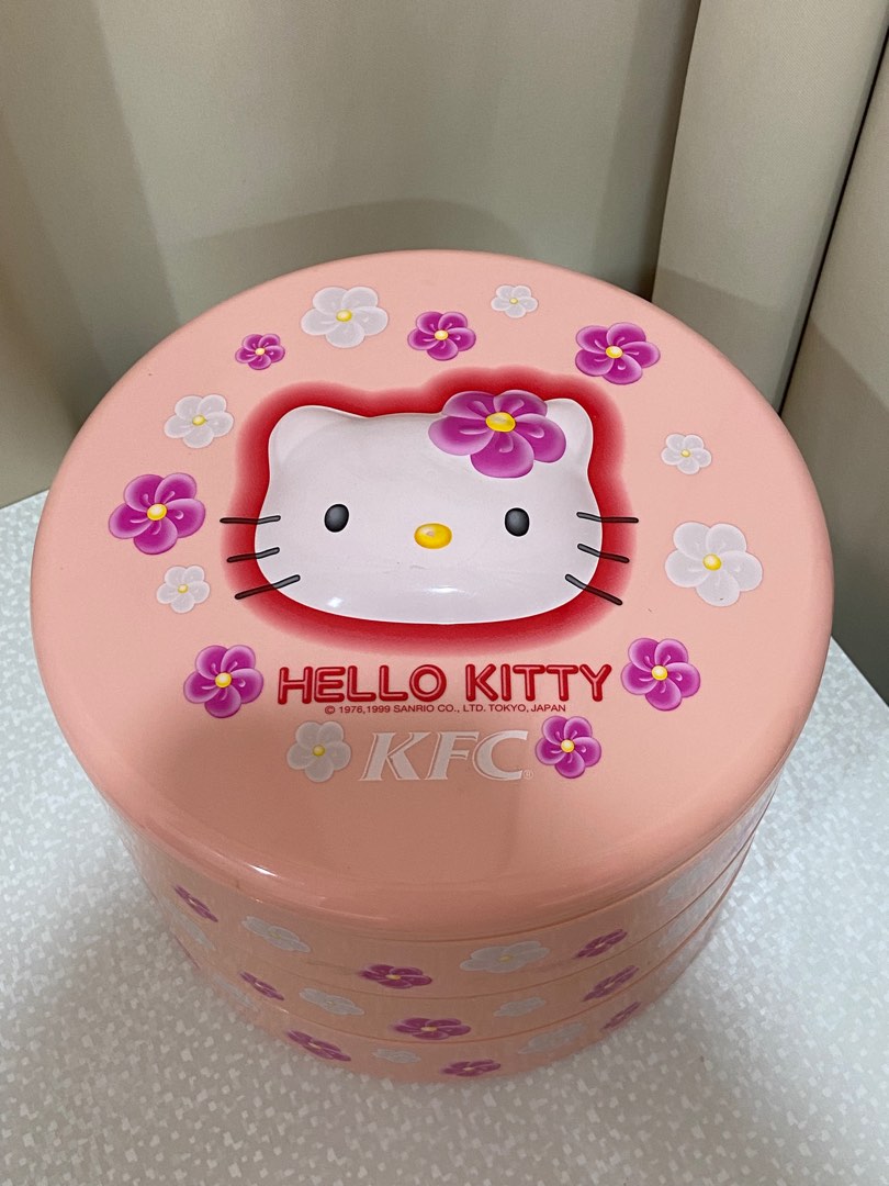 Vintage 1999 Hello Kitty x KFC Collab 3 Tier Container, Furniture ...