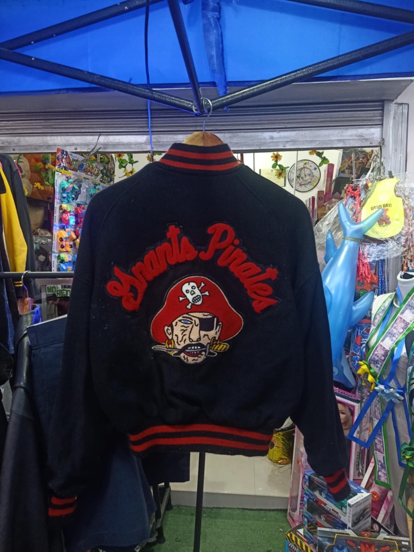 VTG GRANTS PIRATES VARSITY JACKET, Men's Fashion, Coats, Jackets and ...