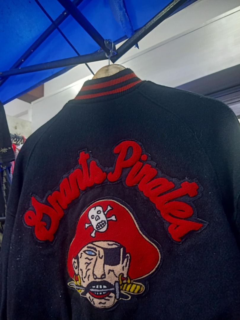 VTG GRANTS PIRATES VARSITY JACKET, Men's Fashion, Coats, Jackets and ...