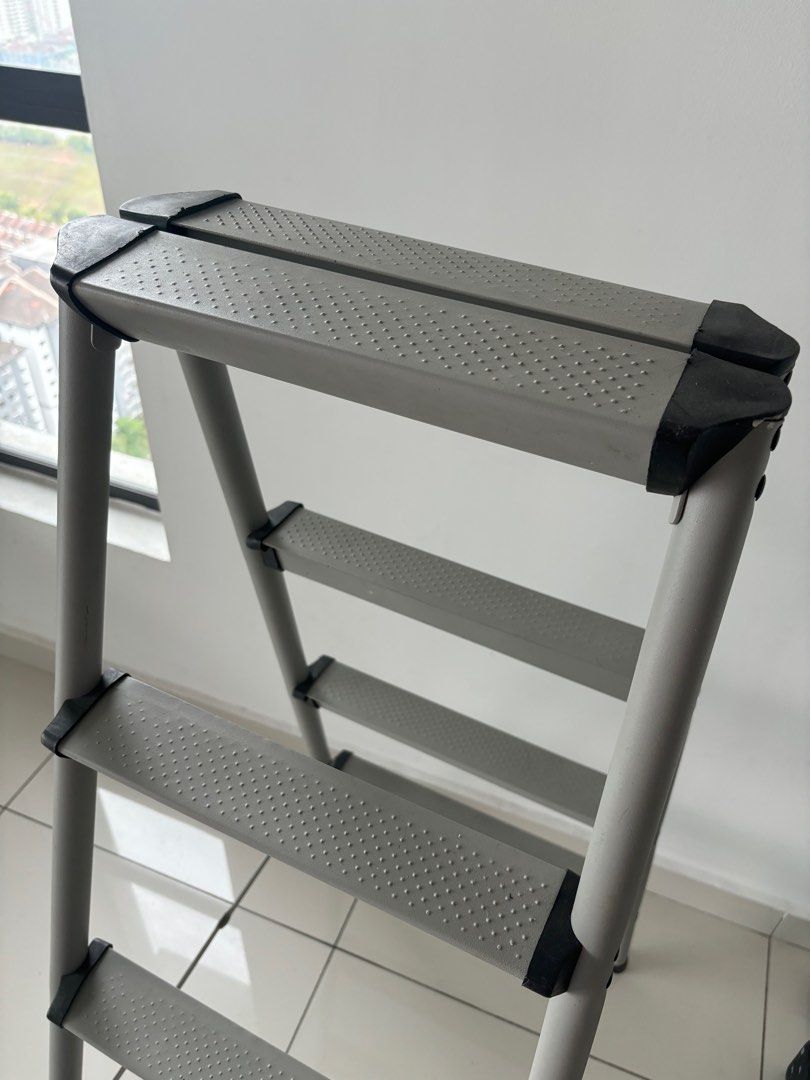 4 step two-way ladder, Furniture & Home Living, Home Improvement ...