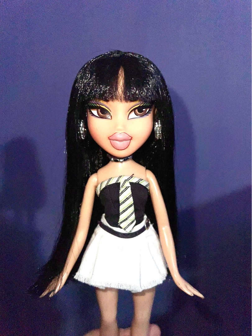 Bratz Flashback Fever Jade (HTF), Hobbies & Toys, Toys & Games on Carousell