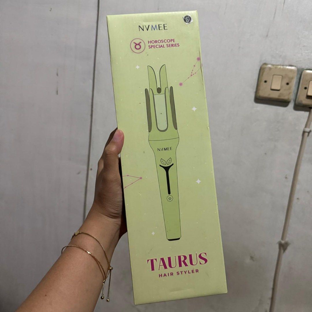 Catokan Curly nvmee taurus, Perabotan Rumah di Carousell