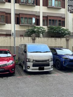 Second House Hiace Spoiler, Car Accessories, Accessories on Carousell
