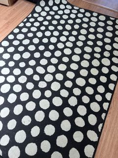 IKEA Preloved Valloby Carpet, Furniture & Home Living, Furniture, Sofas ...