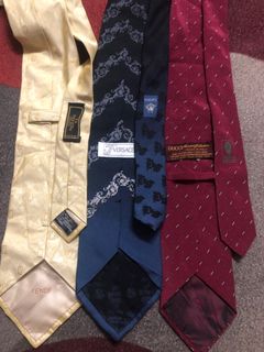 BRANDED, Men's Fashion, Tops & Sets, Formal Shirts on Carousell