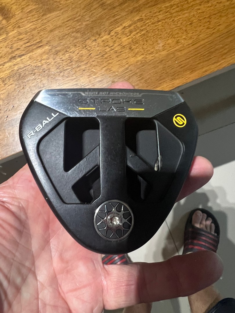 Odyssey R-ball golf putter Stroke Lab 34”, Sports Equipment, Sports ...