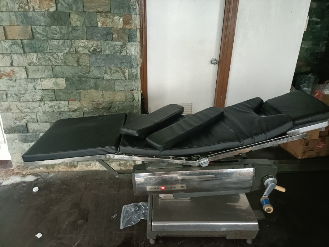 Operating room bed, Health & Nutrition, Medical Supplies & Tools on ...