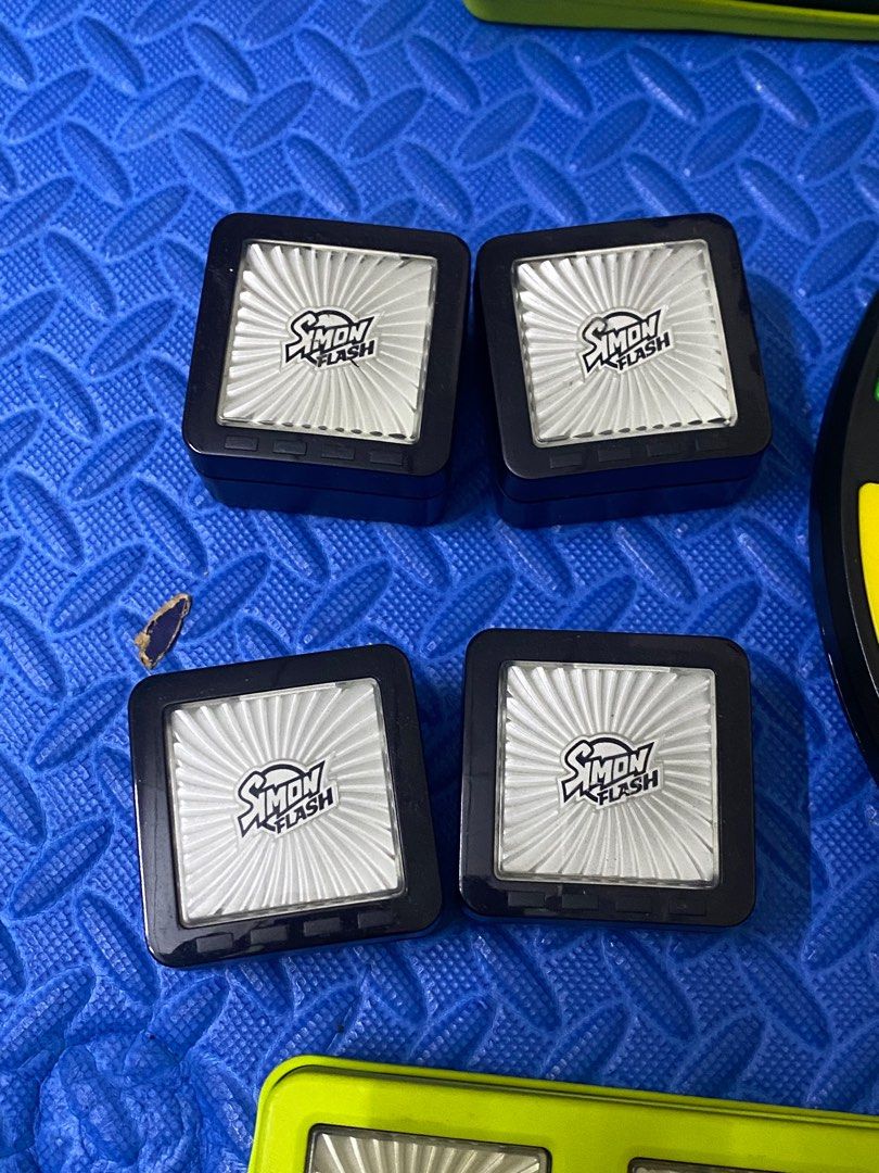 Simon Flash and Simon Swipe, Hobbies & Toys, Toys & Games on Carousell