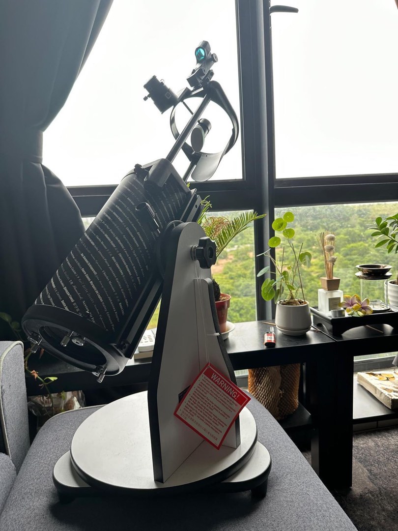 Sky watcher table telescope, Hobbies & Toys, Toys & Games on Carousell
