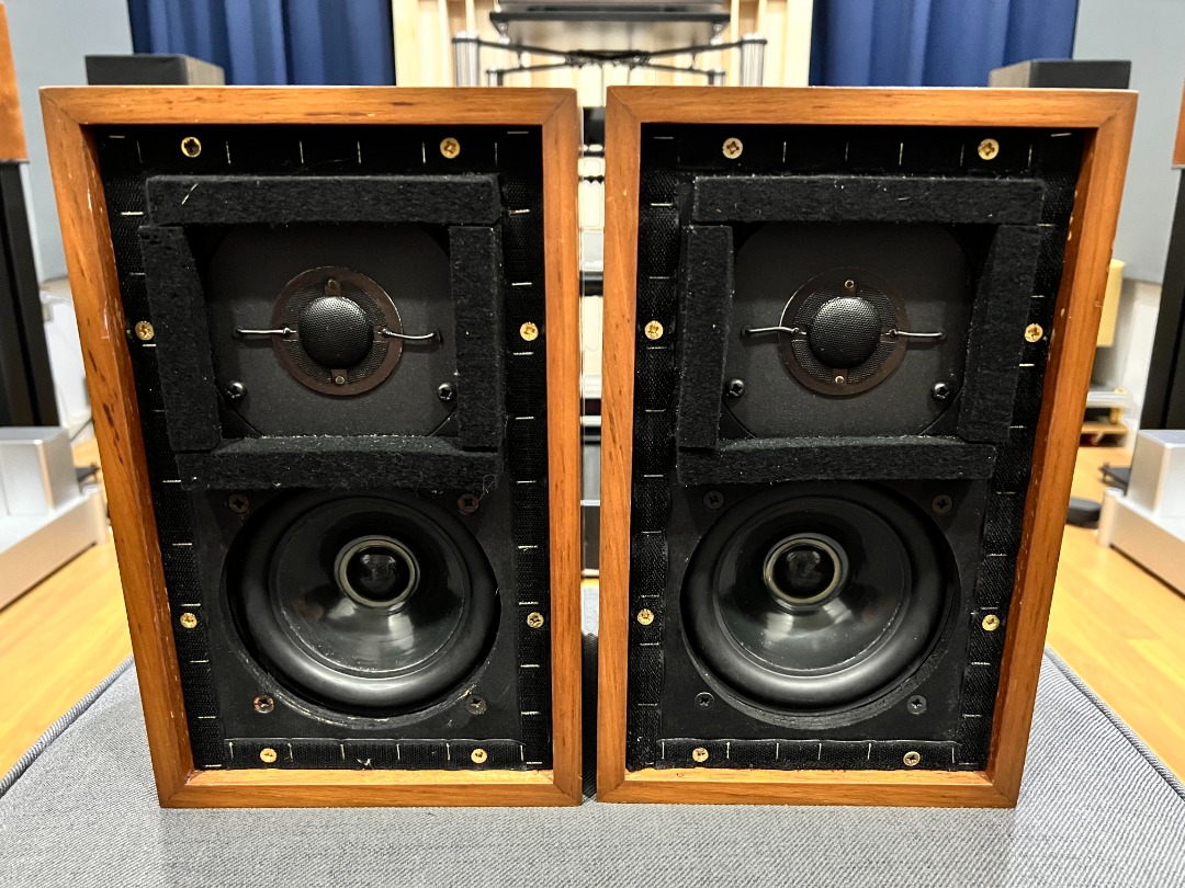 Spendor LS3/5a Speaker - Gold badge, Audio, Soundbars, Speakers & Amplifiers on Carousell