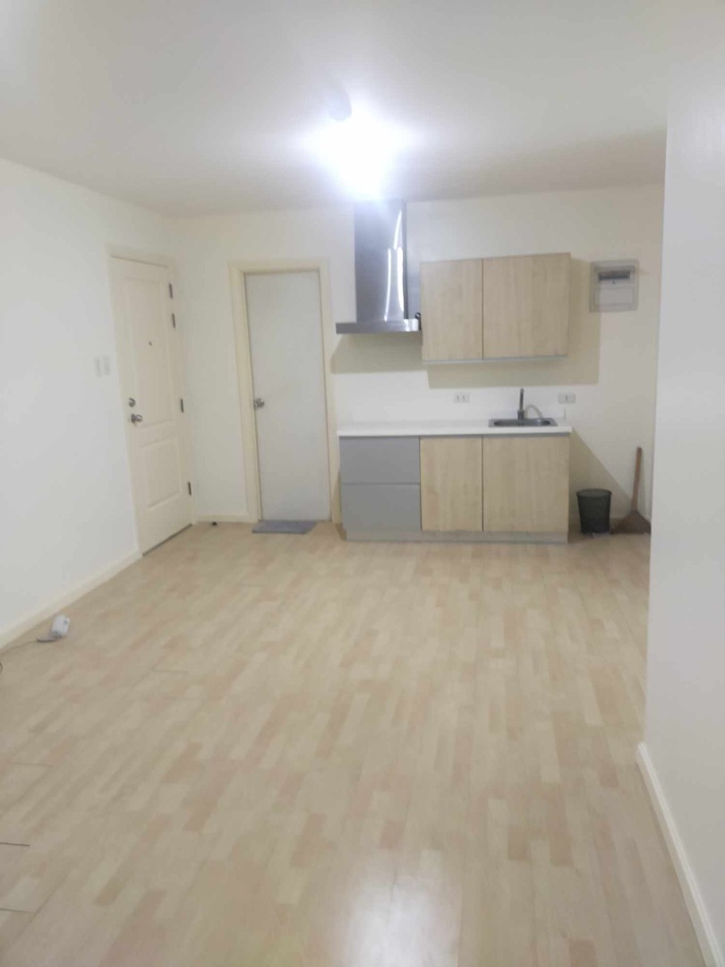 Condo Studio Unit FOR SALE in SOHO CENTRAL PRIVATE RECIDENCES, Property ...